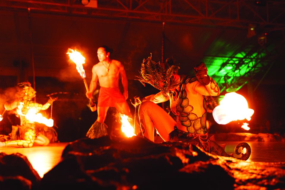 Kauai: VIP 4-Course Manor House Dinner & Luau Kalamaku Show - FAQs
