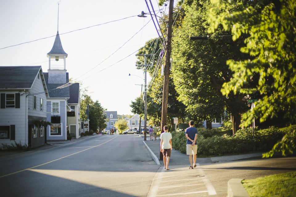 Kennebunkport: A Garden Stroll - The Value of This Experience