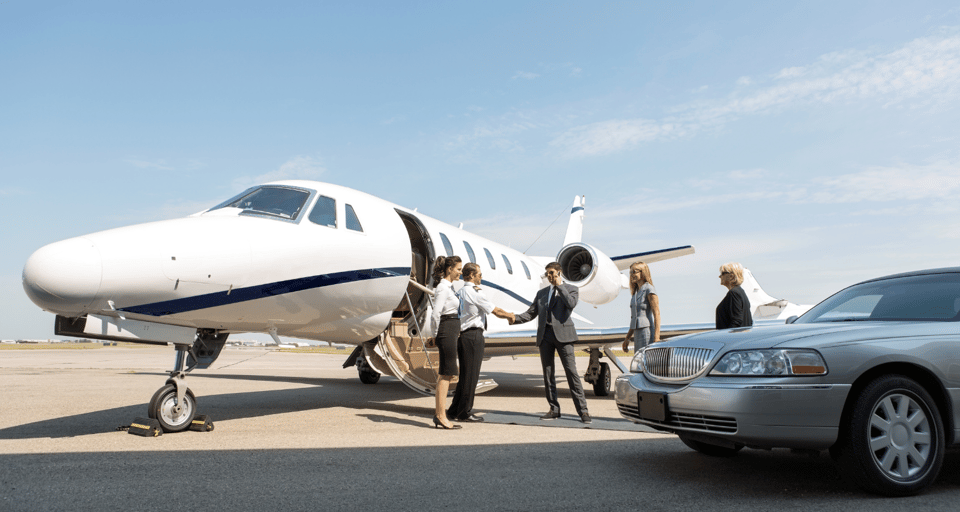 Kennedy Airport: Limo Transfer to NY - What You Can Expect from the Experience