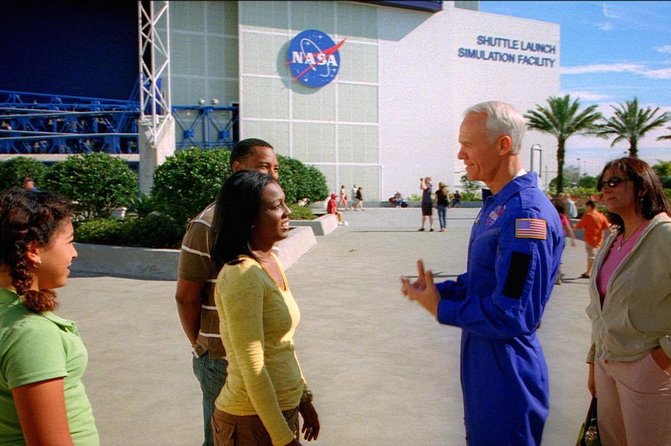 Kennedy Space Center Tour and Chat with an Astronaut Experience! - The Unique Astronaut Chat Experience