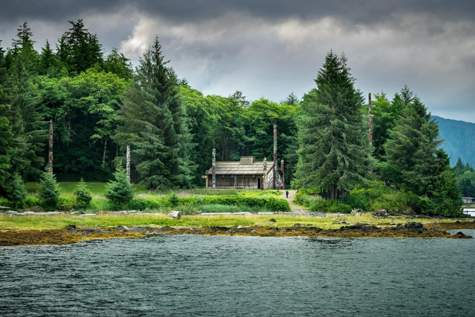 Ketchikan: Lighthouse, Totems & Eagles Excursion - Key Points