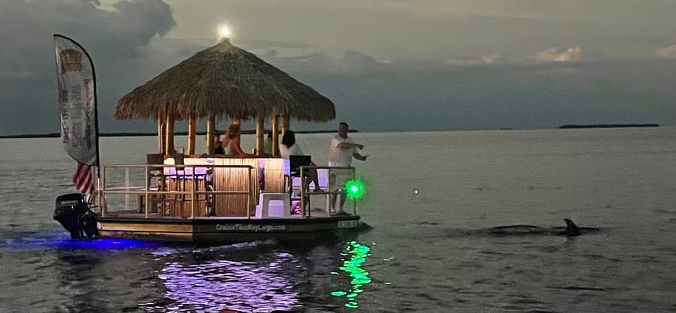 Key Largo: Cruisin' Tikis Key Largo - Sunset Cruise - Key Points