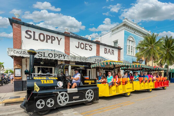 Key West Conch Tour Train - Guides and Commentary: Making the Experience Stand Out