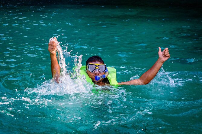 Key West from Miami with Snorkeling, Drinks and Hard Rock Cafe Meal - The Journey from Miami to Key West