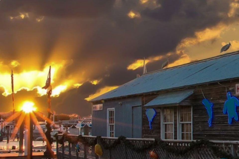 Key West: Hemingway's Life and Local Food Walking Tour - Authentic Experiences & Insider Insights