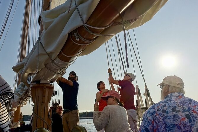 Key West Sunset Sail Aboard Legendary Schooner Appledore - Key Points