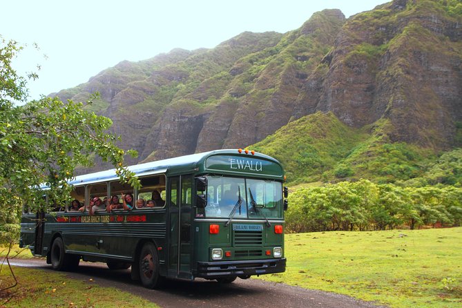 Kualoa Ranch: Movie Sites and Ranch Tour - An In-Depth Look at the Kualoa Ranch Movie Tour
