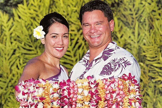 Kukui Nut Airport Lei Greeting (Maui, Kahului Airport, OGG) - Detailed Review: What to Expect from Your Maui Lei Greeting