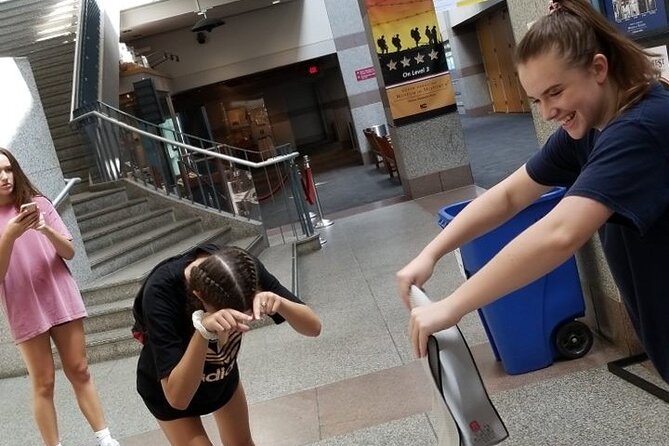 Lakewood City Scavenger Hunt Excursion by Zombie Scavengers - Who Should Try This?