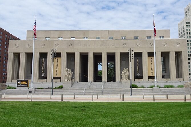 Landmarks Downtown-West Walking Tour - Authentic Insights from Reviews