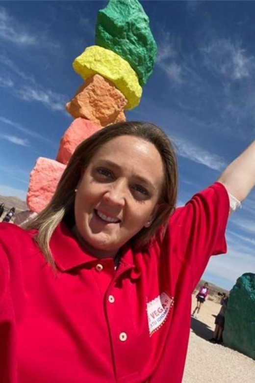 Las Vegas: 7 Magic Mountains Tour with Lunch - Who Is This Tour Best Suited For?