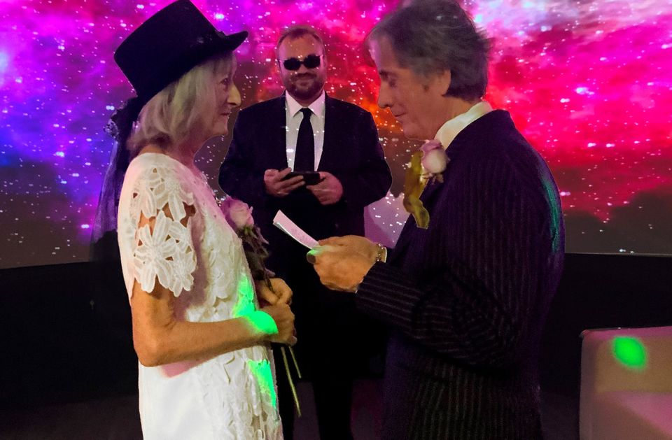 Las Vegas: Area 51 Wedding Ceremony + Stunning Photography - The Photography & Visuals