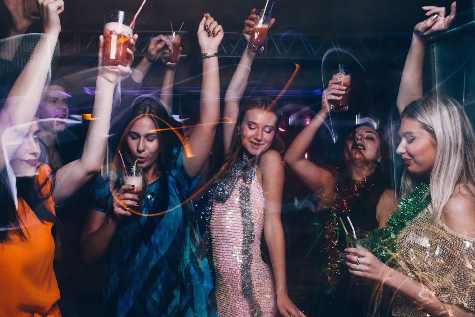 Las Vegas: Bachelorette Party Bus Club Crawl - Why This Tour Offers Great Value