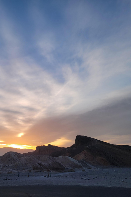 Las Vegas: Death Valley Sunset and Stargazing Day Tour - Exploring Death Valley: What You Can Expect