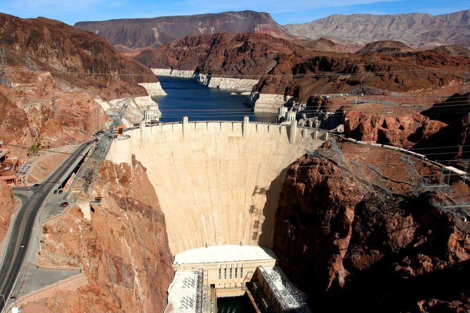 Las Vegas: Grand Canyon Tour & Helicopter Landing Experience - Who Should Consider This Tour?