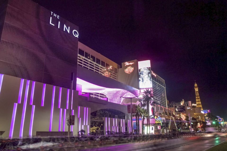 Las Vegas: High Roller Entry Ticket with In-Cabin Open Bar - The Experience from a Reviewers Perspective