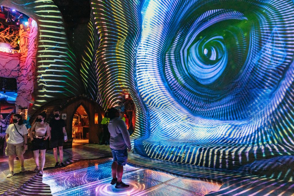 Las Vegas: Meow Wolf Omega Mart Ticket - Food, Drink, and Nearby Attractions
