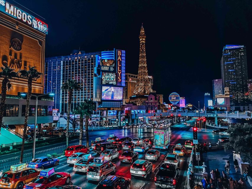 Las Vegas: Mojave Desert, 7 Magic Mountains, Vegas Sign Tour - Authentic Experiences Highlighted in Reviews