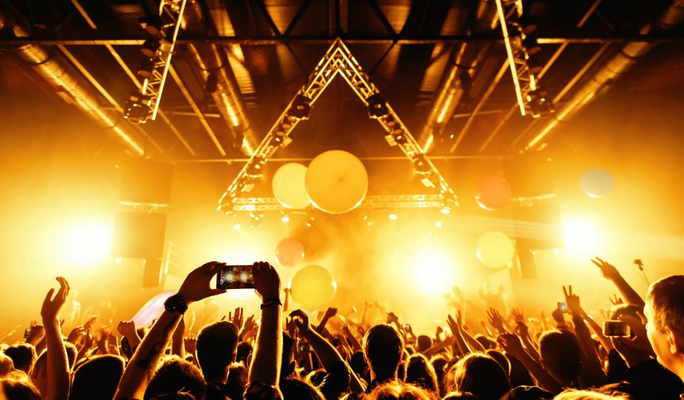 Las Vegas: Party Bus Nightclub Crawl - Authentic Experiences and Real Feedback