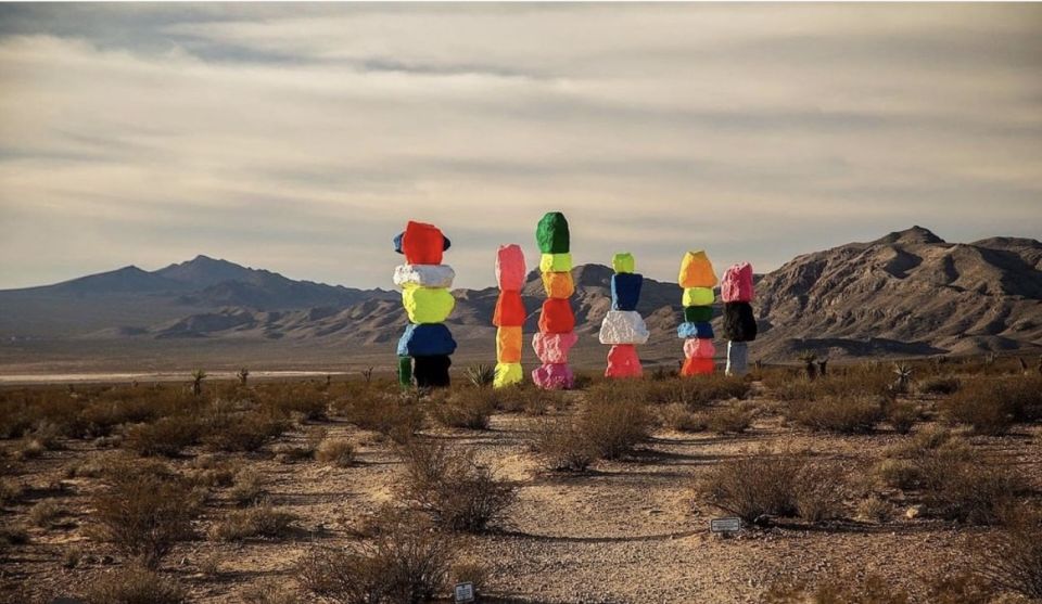Las Vegas: Private 7 Magic Mountains and Vegas Sign Car Trip - Who Is This Tour Best For?
