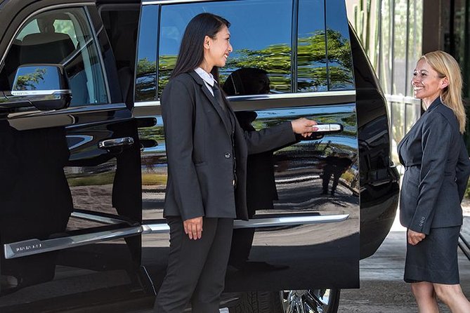 Las Vegas Private Airport Roundtrip Transfer - Engaging Review of the Las Vegas Private Airport Roundtrip Transfer