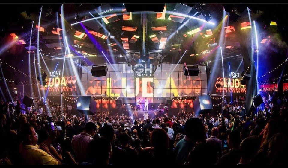 Las Vegas: Skip-the-Line VIP Nightclub Crawl - Who Will Enjoy This Experience?
