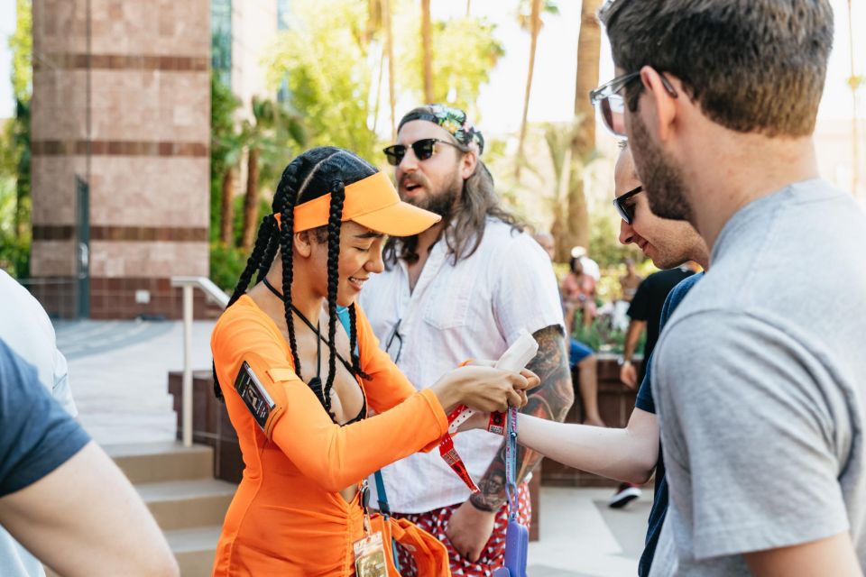 Las Vegas Strip: 3-Stop Pool Party Crawl with Party Bus - Key Points