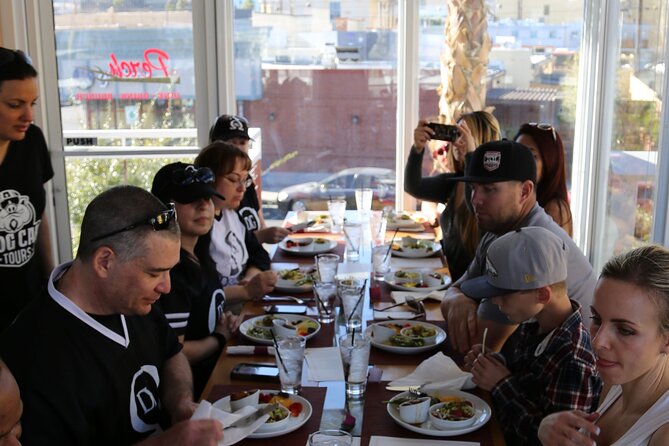 Las Vegas Strip and Downtown Scooter with Souvenir T-shirt & Food Tour - FAQ