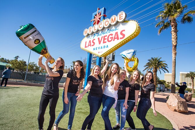 Las Vegas Strip by Super Stretch Limo with Personal Photographer - Who Will Love This Tour?