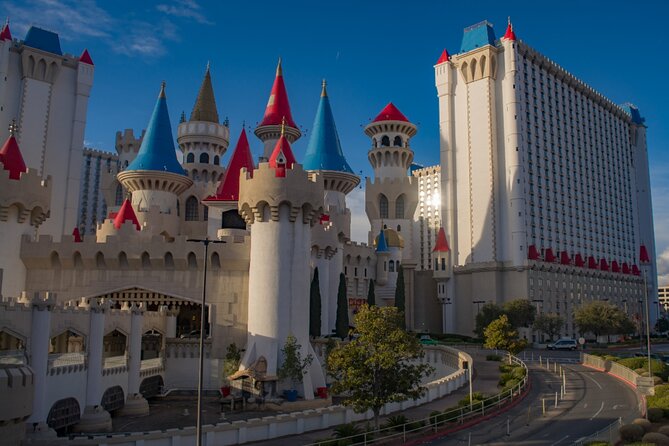 Las Vegas Strip Self-Guided Walking Audio Tour - The Sum Up
