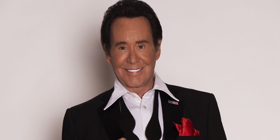 Las Vegas: Wayne Newton - Up Close and Personal - An Inside Look at the Experience