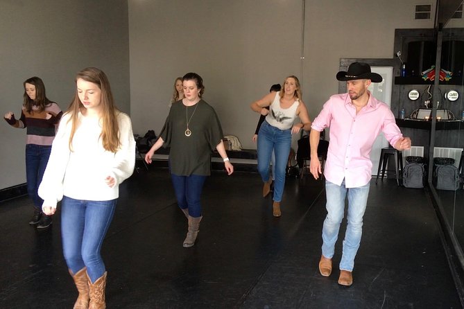 Learn to Line Dance Class with Instructor in Nashville - The Learning Experience: What Makes It Special