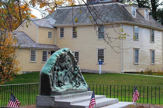 Lexington & Concord 250th Birthday Tour with Concord Museum Entry - Key Points