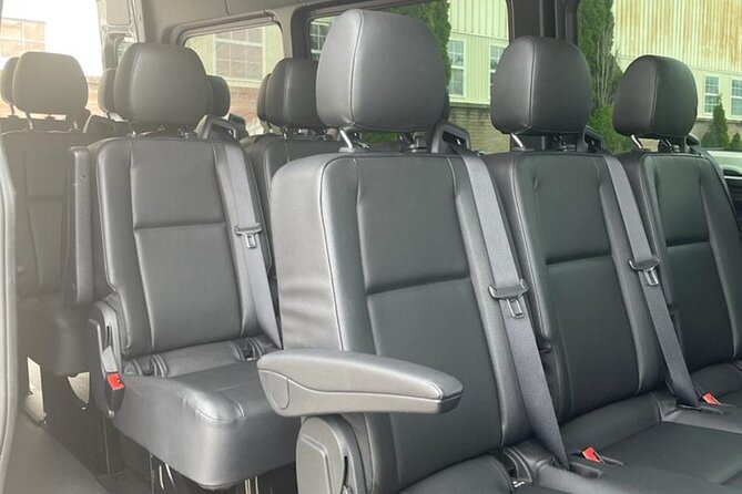 LGA/Manhattan Airport Transfer in Luxury Van-One Way Transfer. - The Vehicle & Comfort Features