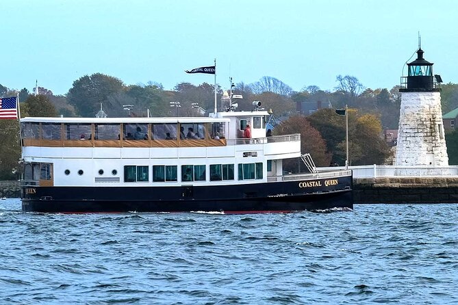 Lighthouse and Mimosa Cruise of Narragansett Bay from Newport - An Overview of the Tour Experience