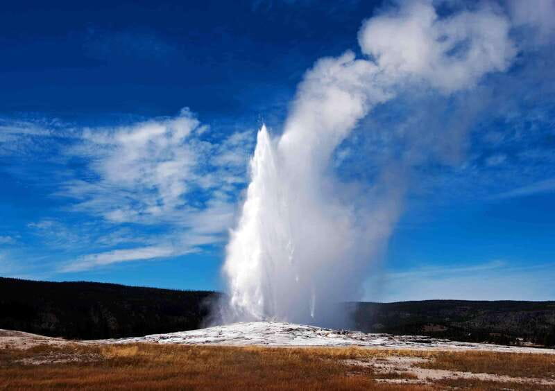 Lodging at Old Faithful Yellowstone&Grand Teton 5-Day Tour - Final Thoughts: Who Will Love This Tour?