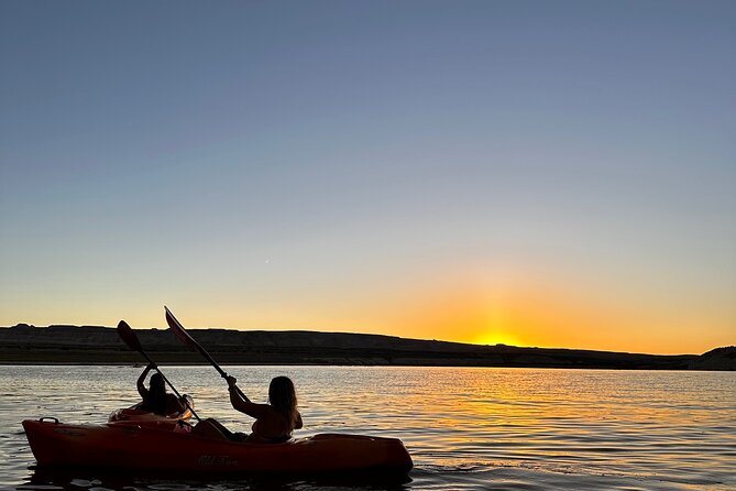 Lone Rock Beach kayak/paddleboard tour - The Experience and Group Dynamics
