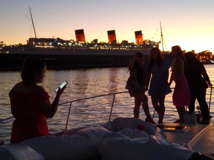 Long Beach: Private Night Yacht Cruise With City Lights - Long Beach: Private Night Yacht Cruise With City Lights
