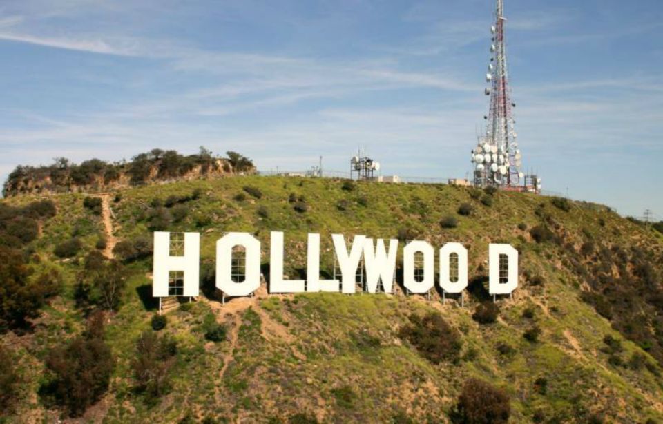 Los Angeles: Downtown Landing Helicopter Tour - Who Should Consider This Tour?