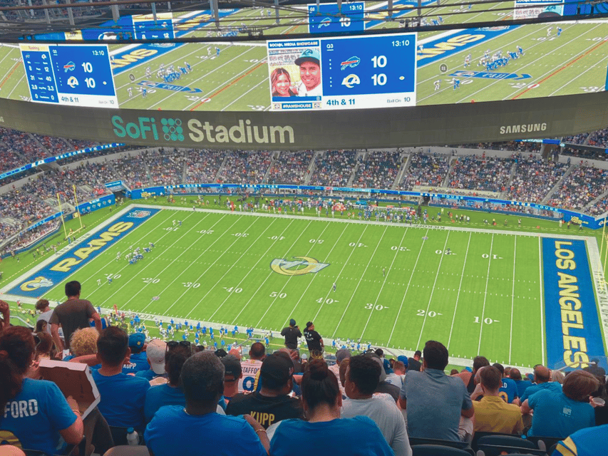 Los Angeles: LA Rams NFL Game Ticket at SoFi Stadium - Authenticity and Local Flavor