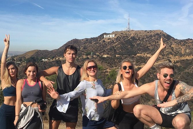 Los Angeles Luxury Private Tour For Up To 7 Passengers - Key Points