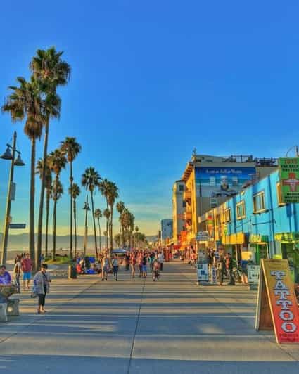 Los Angeles : Must-See Attractions Car Tour with a Guide - A Deep Dive into the Los Angeles Must-See Attractions Car Tour