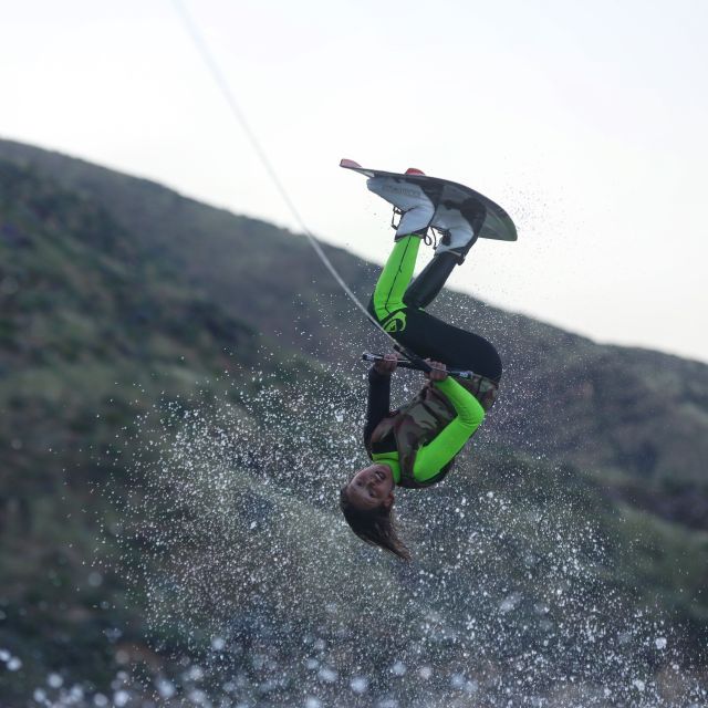 Los Angeles: Wakeboarding, Wakesurfing and Tubing - Los Angeles: Wakeboarding, Wakesurfing, and Tubing — An Authentic Water Adventure