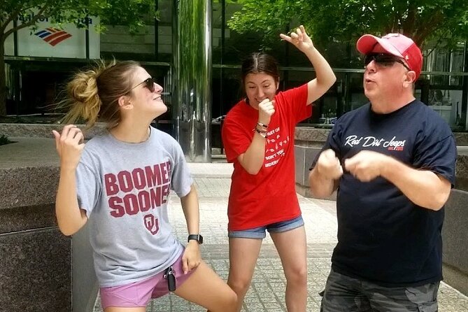 Louisville City Scavenger Hunt Excursion by Wacky Walks - FAQ