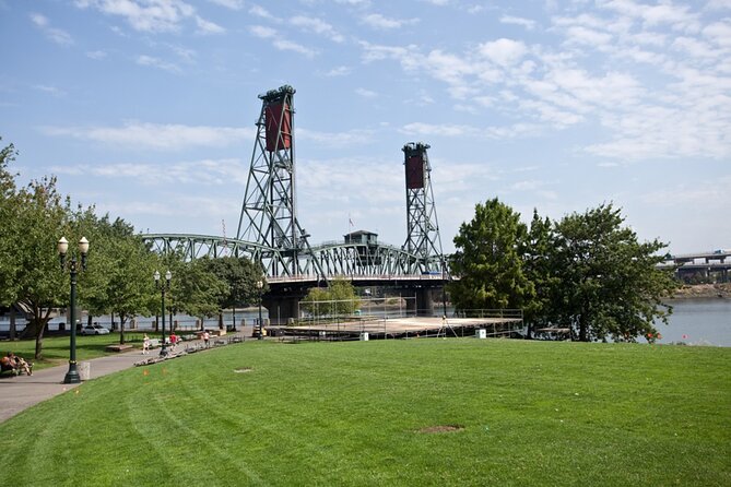 Love in the City of Roses: Romantic Tour in Portland - Key Points