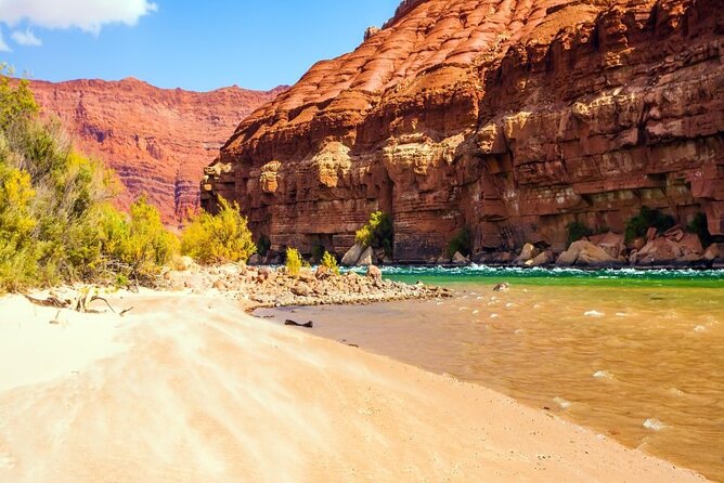 Lower Antelope Canyon Hike and Water Antelope Canyon Kayak - Transportation, Group Size, and Practical Details