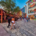 Luenell at Jimmy Kimmel's Comedy Club at the LINQ Promenade - Who Is This Tour Best For?