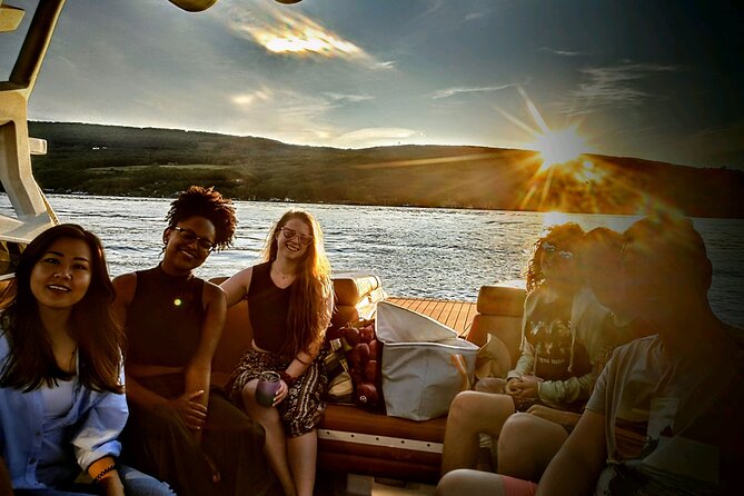 Luxury 2 Hour Sunset Tour Canandaigua Lake-Groups or Individuals - An In-Depth Look at the Canandaigua Lake Sunset Cruise