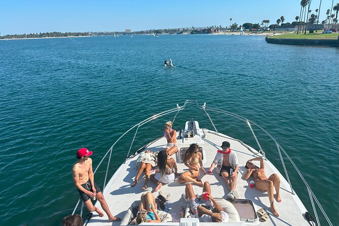 Luxury Bay or Sunset Yacht Cruise in San Diego - An In-Depth Look at the Experience