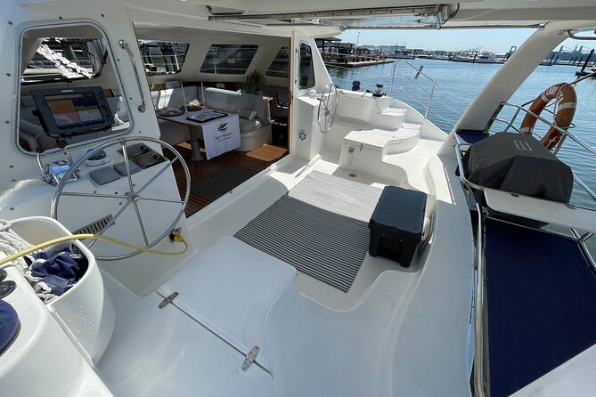 Luxury Catamaran Private Tour Baltimore Harbor - The vibe and reviews